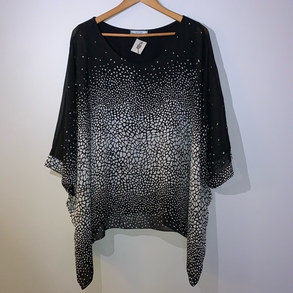 Laura Max | Tops | Laura Max Dakota Blouse | Poshmark